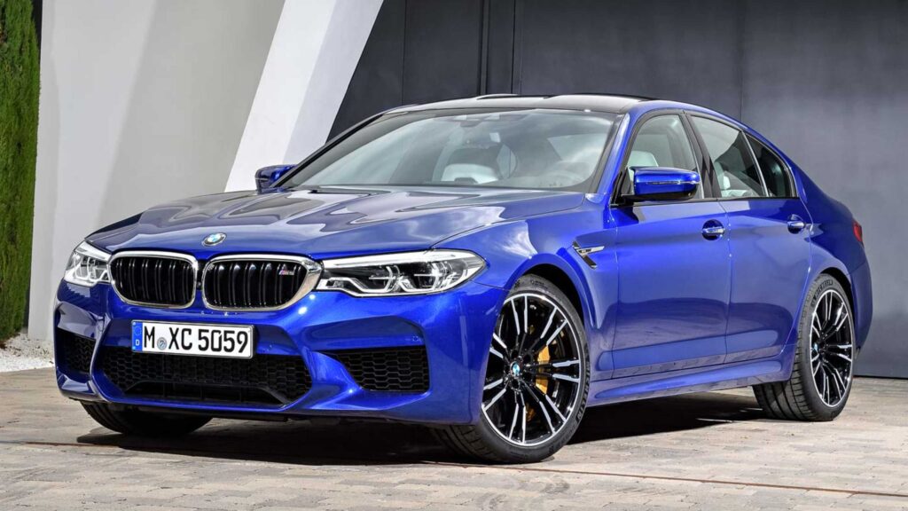 BMW M5 F90 – Moon Car Albania